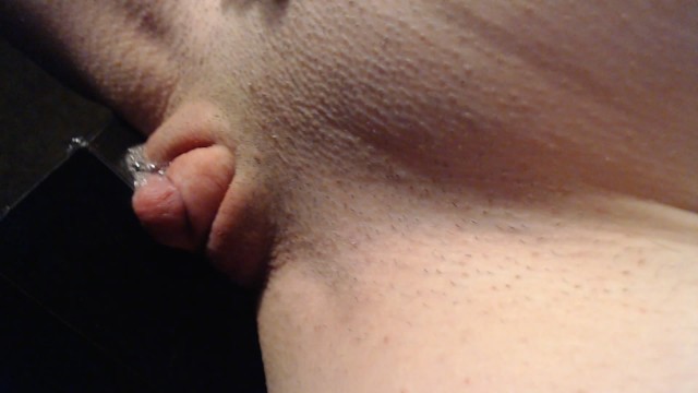 Big Wet Clit Humps The Edge