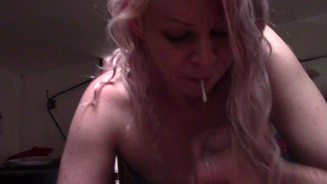 Ex Girlfriend Sucked Me Until I Bust Up Her Nose Then She Licks Up The Mess