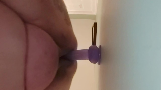 Ssbbw Fucks 8inch Dildowet Fat Pussy