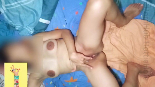 دختر حشری جق میزنه Hot Girl Is Playing Pussy While Friend Taking