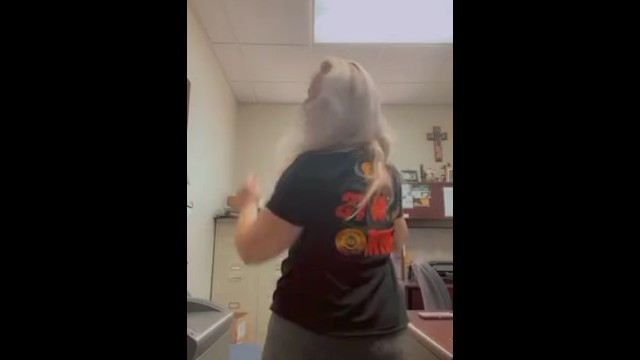Work Twerk Work Twerkk