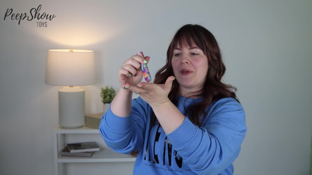 Sex Toy Review Blush Limited Addiction Vibrateur Puissant Vibes De Rouge à Lèvres 10 